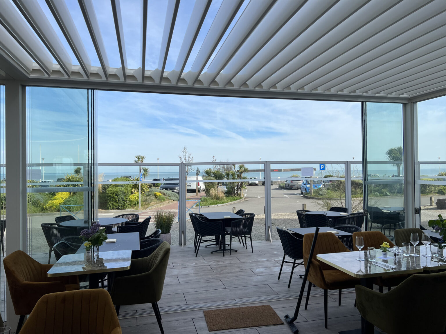 Le France - Restaurant à Merville-Franceville